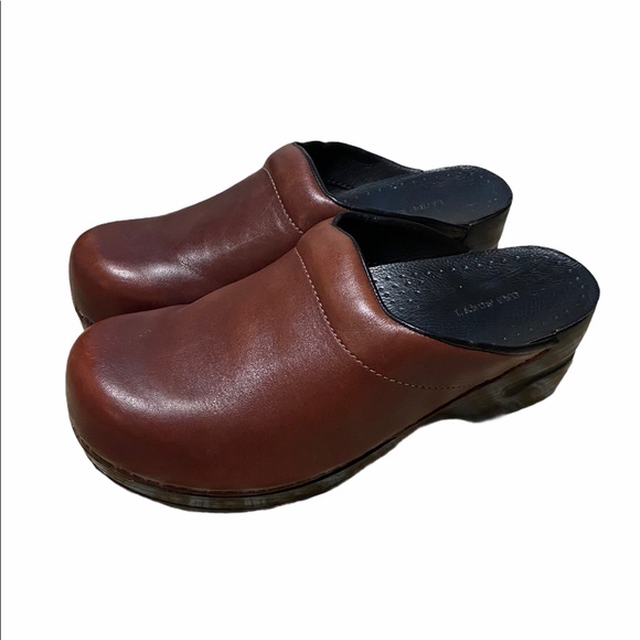 Lands' End | Shoes | Lands End Clog Brown Leather Slipon Size 7 | Poshmark
